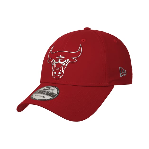 9Forty NBA Foil Logo Bulls Cap by New Era - 29,95